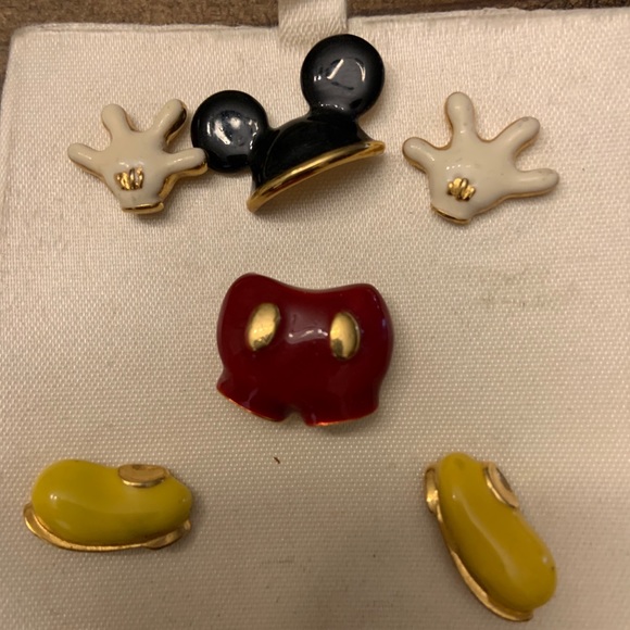 Disney | Jewelry | Disney Exclusive Mickey Mouse 6 Pin Set | Poshmark